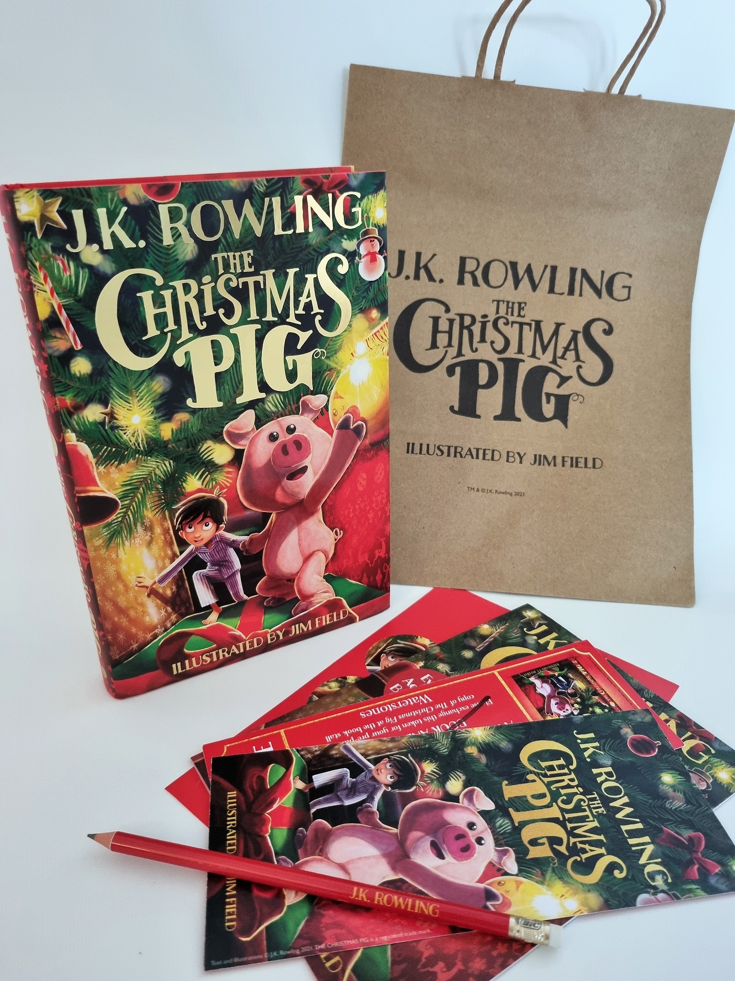 The Christmas Pig – Signed with Hologram – Complete activity pack / pr ...